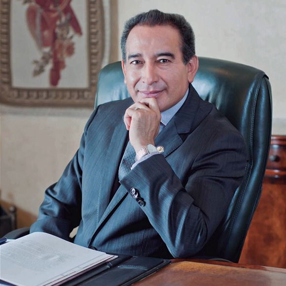 Autoridades - Universidad Indoamérica